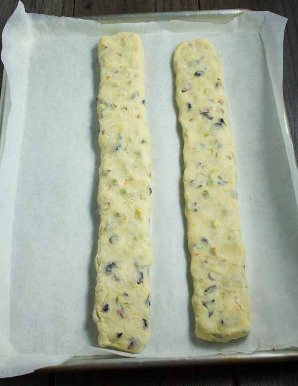 Best Biscotti Recipe - Cranberry Pistachio Biscotti | Two Purple Figs