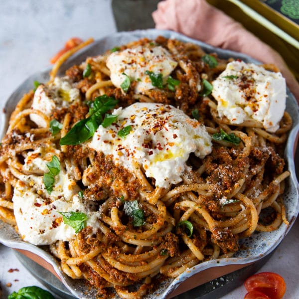 Burrata Pasta • Delicious Pasta Burrata in mins (Video) • Two Purple Figs