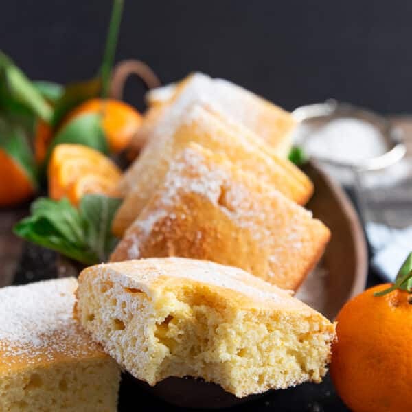 Mandarin Orange Cake • One Bowl Mandarin Orange Recipe {Video} • Two ...