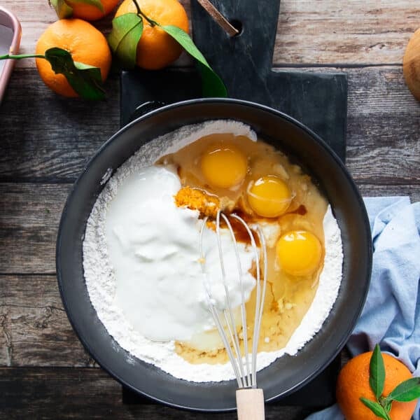 Mandarin Orange Cake • One Bowl Mandarin Orange Recipe {Video} • Two Purple Figs