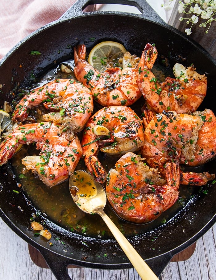 Shrimp Scampi • Shrimp Scampi Recipe {Video} • Two Purple Figs
