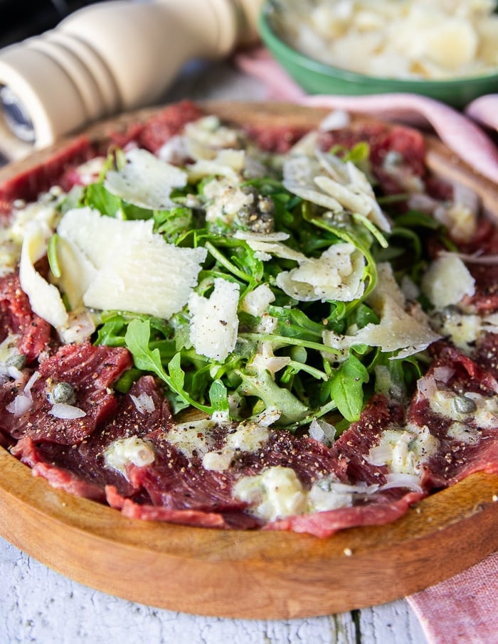 Beef Carpaccio • Classic Italian Carpaccio di Manzo {Video}• Two Purple ...