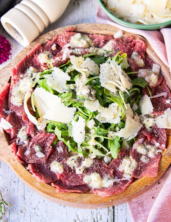 Beef Carpaccio • Classic Italian Carpaccio di Manzo {Video}• Two Purple ...