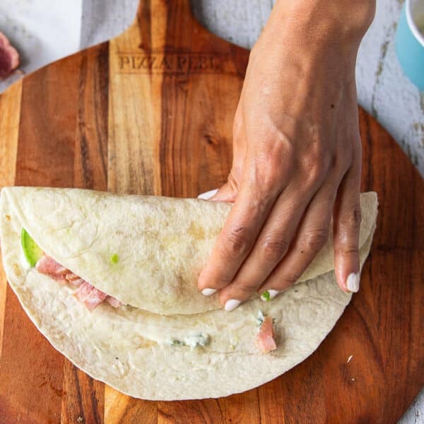 Tuna Wrap • A guide to Seared Ahi Tuna Wraps • Two Purple Figs