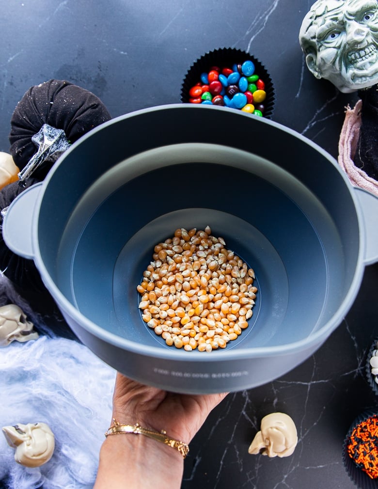 Halloween Popcorn • The BEST Halloween Party Recipe {Video} • Two ...