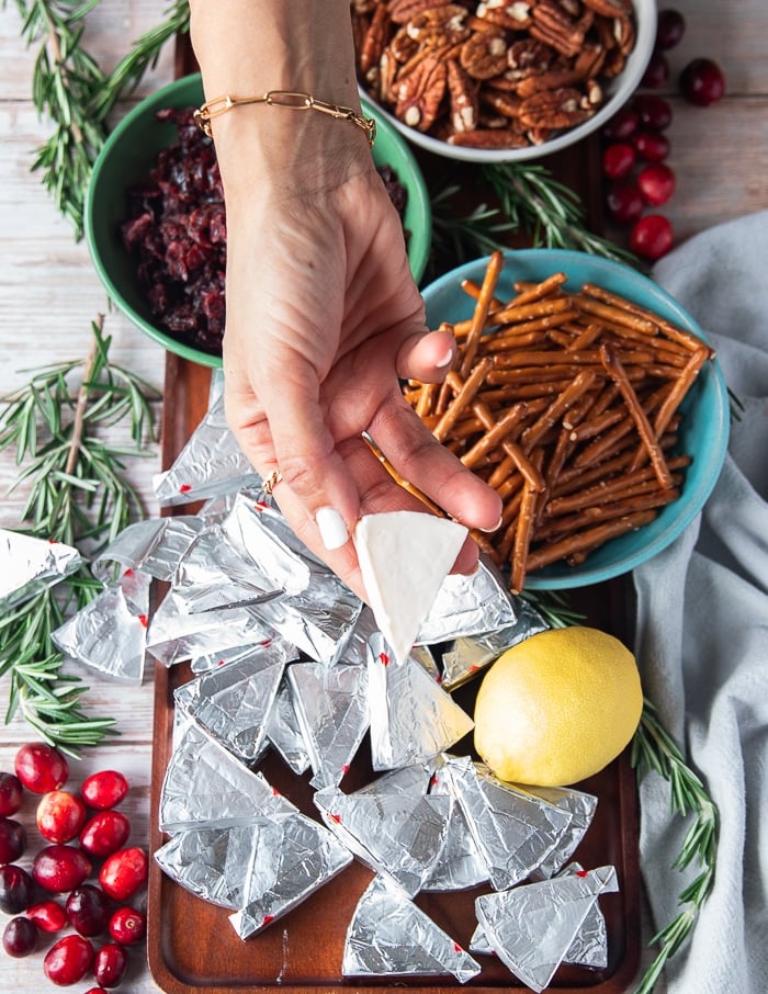 Cheese Christmas Trees • Easy Holiday Cheese Appetizer {Video} • Two ...