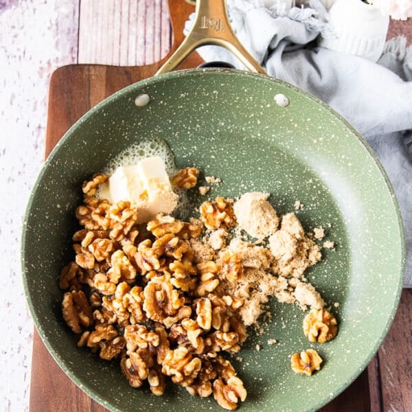 Candied Walnuts • Easy, Crispy & Ready in 5 Mins -2 Ways- {Video} • Two ...